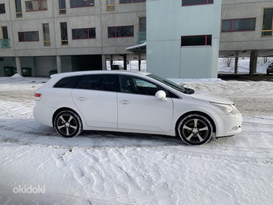 Белый Тойота Авенсис 2010 в Таллин, объемом двигателя 1.80 л и пробегом 350 тыс. км за 4450 €, фото 8 на AUTOMOTO.COM.LV