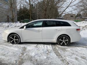 Белый Тойота Авенсис 2010 в Таллин, объемом двигателя 1.80 л и пробегом 350 тыс. км за 4450 €, фото 19 на AUTOMOTO.COM.LV