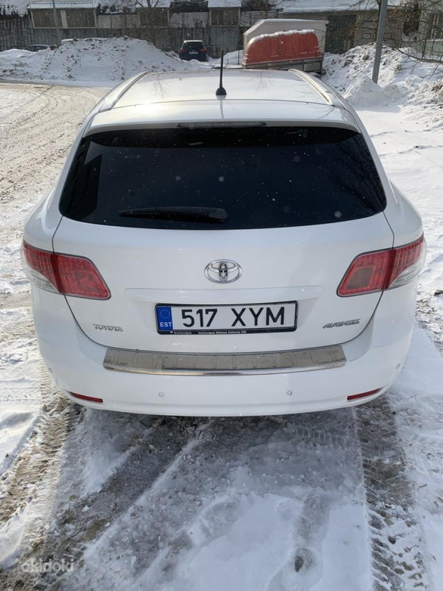 Белый Тойота Авенсис 2010 в Таллин, объемом двигателя 1.80 л и пробегом 350 тыс. км за 4450 €, фото 21 на AUTOMOTO.COM.LV