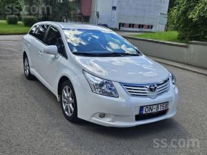 Balts Toyota Avensis 2010 Jēkabpils, ar dzinēja tilpumu 2.20 L un nobraukumu 268 tūkst. km par 5190 €, foto 5 vietnē AUTOMOTO.COM.LV