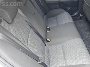 Balts Toyota Avensis 2010 Jēkabpils, ar dzinēja tilpumu 2.20 L un nobraukumu 268 tūkst. km par 5190 €, foto 18 vietnē AUTOMOTO.COM.LV