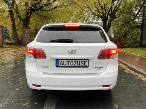 White Toyota Avensis 2011 in Marijampole, with an engine capacity of 2.20 L and mileage of 253 thousand km for 4050 €, photo 4 on AUTOMOTO.COM.LV