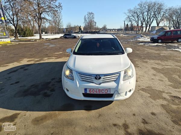 Balts Toyota Avensis 2011 Jonava, ar dzinēja tilpumu 2.00 L un nobraukumu 387 tūkst. km par 2900 €, foto 3 vietnē AUTOMOTO.COM.LV