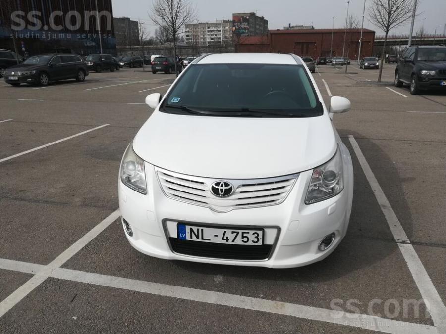 Balts Toyota Avensis 2011 Rīga, ar dzinēja tilpumu 2.00 L un nobraukumu 320 tūkst. km par 4900 €, foto 4 vietnē AUTOMOTO.COM.LV