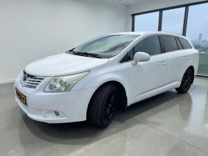 Белый Тойота Авенсис 2011 в Юрмала, объемом двигателя 1.80 л и пробегом 250 тыс. км за 6850 €, фото 4 на AUTOMOTO.COM.LV
