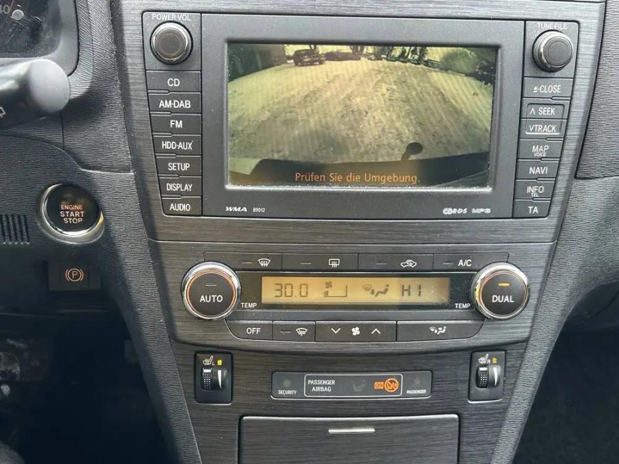 Balts Toyota Avensis 2011 Grobiņa, ar dzinēja tilpumu 2.00 L un nobraukumu 367 tūkst. km par 4300 €, foto 16 vietnē AUTOMOTO.COM.LV