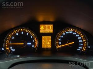 Белый Тойота Авенсис 2011 в Юрмала, объемом двигателя 1.80 л и пробегом 250 тыс. км за 6850 €, фото 28 на AUTOMOTO.COM.LV