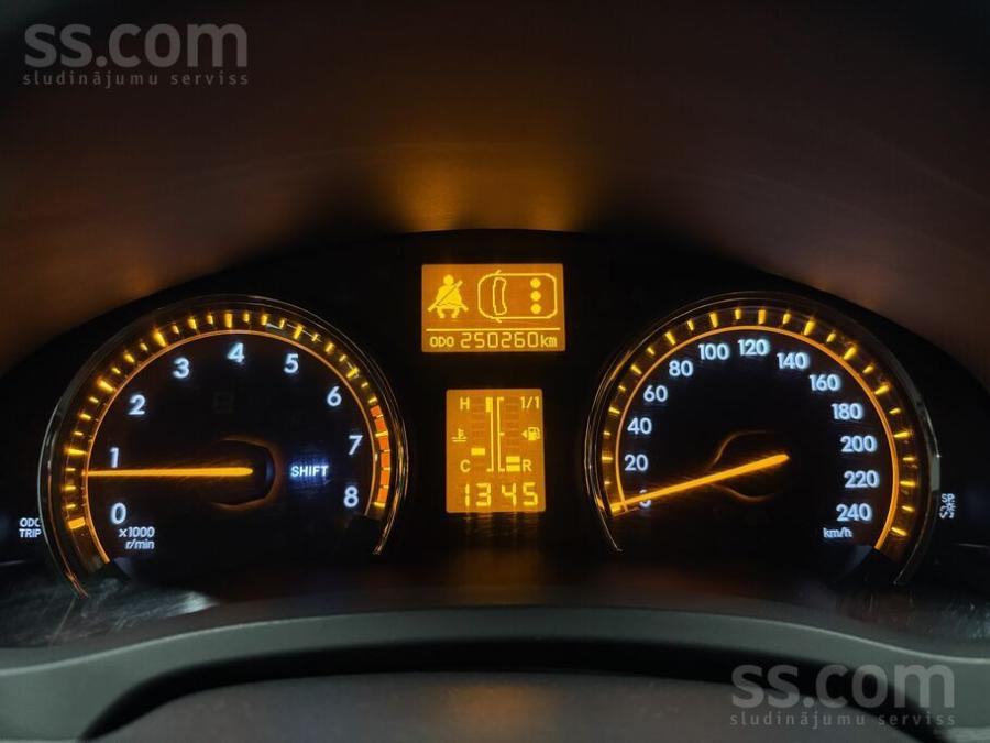 Белый Тойота Авенсис 2011 в Юрмала, объемом двигателя 1.80 л и пробегом 250 тыс. км за 6850 €, фото 28 на AUTOMOTO.COM.LV