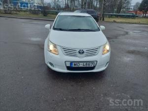 Белый Тойота Авенсис 2011 в Рига, объемом двигателя 2.00 л и пробегом 269 тыс. км за 3300 €, фото 8 на AUTOMOTO.COM.LV