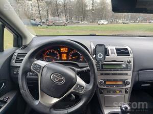 Белый Тойота Авенсис 2011 в Рига, объемом двигателя 2.00 л и пробегом 269 тыс. км за 3300 €, фото 13 на AUTOMOTO.COM.LV