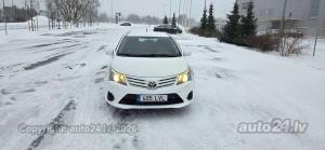 White Toyota Avensis 2012 in Tallinn, with an engine capacity of 1.60 L and mileage of 372 thousand km for 4900 €, photo 4 on AUTOMOTO.COM.LV