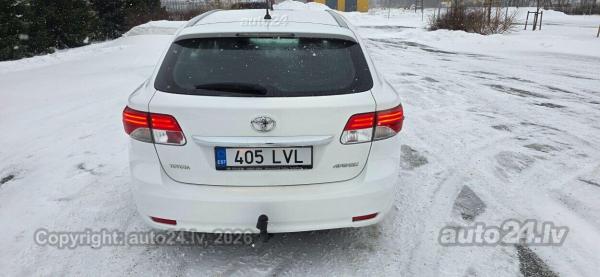 White Toyota Avensis 2012 in Tallinn, with an engine capacity of 1.60 L and mileage of 372 thousand km for 4900 €, photo 7 on AUTOMOTO.COM.LV