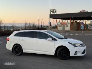 Белый Тойота Авенсис 2012 в Таллин, объемом двигателя 2.20 л и пробегом 270 тыс. км за 5600 €, фото 3 на AUTOMOTO.COM.LV