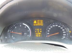 White Toyota Avensis 2013 in Cesis, with an engine capacity of 2.20 L and mileage of 310 thousand km for 3750 €, photo 9 on AUTOMOTO.COM.LV