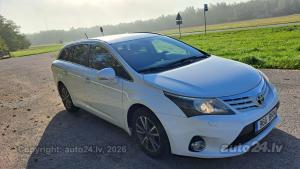 Balts Toyota Avensis 2013 Kohtla-Jerve, ar dzinēja tilpumu 2.00 L un nobraukumu 320 tūkst. km par 3170 €, foto 4 vietnē AUTOMOTO.COM.LV