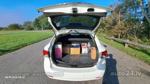 Balts Toyota Avensis 2013 Kohtla-Jerve, ar dzinēja tilpumu 2.00 L un nobraukumu 320 tūkst. km par 3170 €, foto 13 vietnē AUTOMOTO.COM.LV