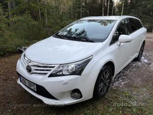 White Toyota Avensis 2013 in Tallinn, with an engine capacity of 1.80 L and mileage of 316 thousand km for 5500 €, photo 3 on AUTOMOTO.COM.LV