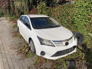 Белый Тойота Авенсис 2013 в Рига, объемом двигателя 1.60 л и пробегом 0 тыс. км за 990 €, фото  на AUTOMOTO.COM.LV