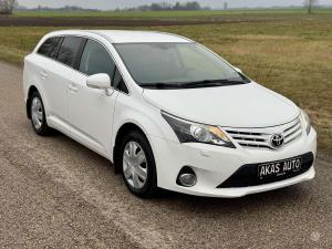 Balts Toyota Avensis 2014 Vilkaviškis, ar dzinēja tilpumu 2.00 L un nobraukumu 292 tūkst. km par 5600 €, foto 2 vietnē AUTOMOTO.COM.LV