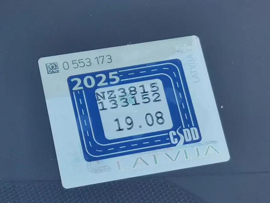 Белый Тойота Авенсис 2014 в Кулдига, объемом двигателя 2.00 л и пробегом 255 тыс. км за 7000 €, фото 20 на AUTOMOTO.COM.LV