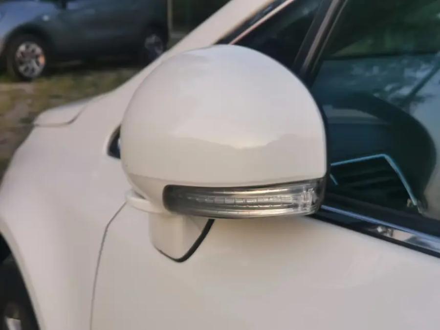 Белый Тойота Авенсис 2014 в Кулдига, объемом двигателя 2.00 л и пробегом 255 тыс. км за 7000 €, фото 21 на AUTOMOTO.COM.LV