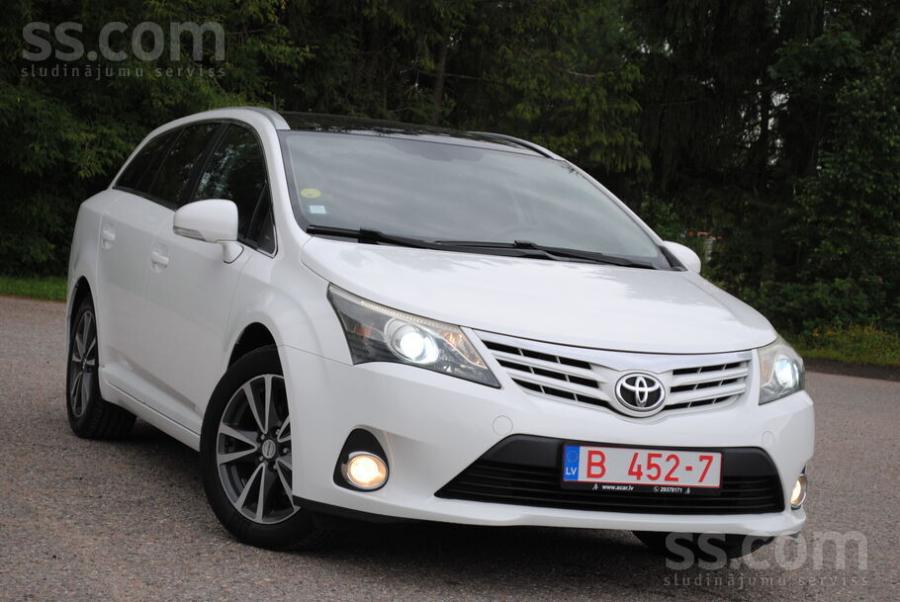Balts Toyota Avensis 2014 Rīga, ar dzinēja tilpumu 2.00 L un nobraukumu 247 tūkst. km par 5990 €, foto 5 vietnē AUTOMOTO.COM.LV