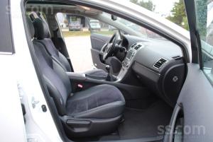 Balts Toyota Avensis 2014 Rīga, ar dzinēja tilpumu 2.00 L un nobraukumu 247 tūkst. km par 5990 €, foto 13 vietnē AUTOMOTO.COM.LV