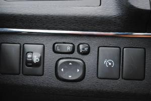 Balts Toyota Avensis 2014 Rīga, ar dzinēja tilpumu 2.00 L un nobraukumu 247 tūkst. km par 5990 €, foto 20 vietnē AUTOMOTO.COM.LV