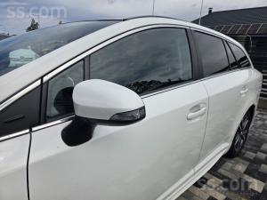 Белый Тойота Авенсис 2015 в Рига, объемом двигателя 1.60 л и пробегом 177 тыс. км за 8200 €, фото 14 на AUTOMOTO.COM.LV