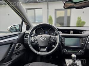 Белый Тойота Авенсис 2015 в Рига, объемом двигателя 1.60 л и пробегом 177 тыс. км за 8200 €, фото 20 на AUTOMOTO.COM.LV