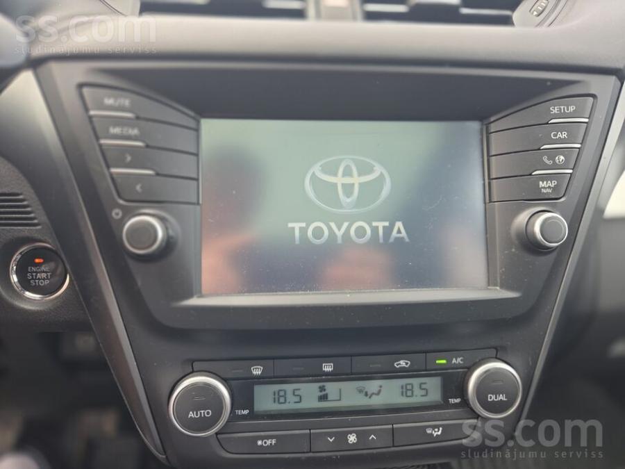 Белый Тойота Авенсис 2015 в Рига, объемом двигателя 1.60 л и пробегом 177 тыс. км за 8200 €, фото 23 на AUTOMOTO.COM.LV