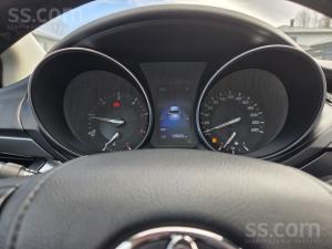 Белый Тойота Авенсис 2015 в Рига, объемом двигателя 1.60 л и пробегом 176 тыс. км за 8200 €, фото 29 на AUTOMOTO.COM.LV