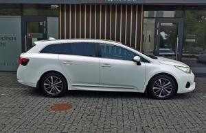 Белый Тойота Авенсис 2015 в Рига, объемом двигателя 2.00 л и пробегом 169 тыс. км за 10900 €, фото 15 на AUTOMOTO.COM.LV
