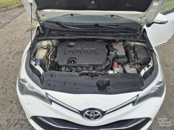 Balts Toyota Avensis 2015 Šauļi, ar dzinēja tilpumu 1.80 L un nobraukumu 366 tūkst. km par 7250 €, foto 9 vietnē AUTOMOTO.COM.LV