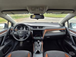 Белый Тойота Авенсис 2015 в Шяуляй, объемом двигателя 1.80 л и пробегом 366 тыс. км за 6500 €, фото 12 на AUTOMOTO.COM.LV