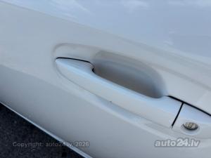 White Toyota Avensis 2015 in Tartu, with an engine capacity of 2.00 L and mileage of 207 thousand km for 7499 €, photo 24 on AUTOMOTO.COM.LV