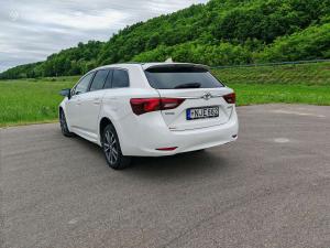 Белый Тойота Авенсис 2015 в Вильнюс, объемом двигателя 1.99 л и пробегом 332 тыс. км за 7500 €, фото 6 на AUTOMOTO.COM.LV