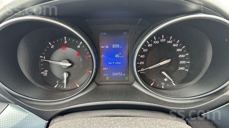 Balts Toyota Avensis 2015 Rīga, ar dzinēja tilpumu 2.00 L un nobraukumu 335 tūkst. km par 8199 €, foto 10 vietnē AUTOMOTO.COM.LV