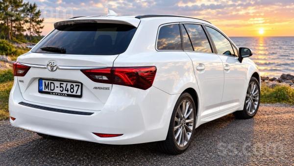 Balts Toyota Avensis 2015 Rīga, ar dzinēja tilpumu 2.00 L un nobraukumu 336 tūkst. km par 7850 €, foto 9 vietnē AUTOMOTO.COM.LV