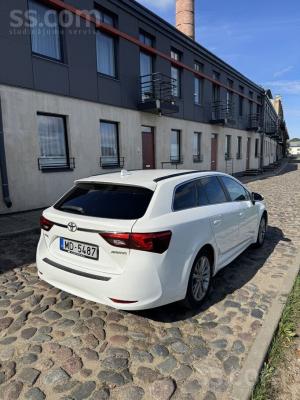 Balts Toyota Avensis 2015 Rīga, ar dzinēja tilpumu 2.00 L un nobraukumu 336 tūkst. km par 7850 €, foto 6 vietnē AUTOMOTO.COM.LV