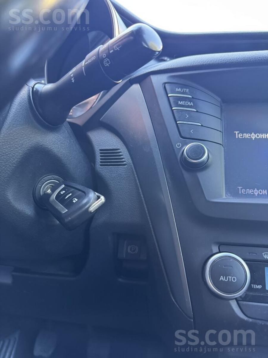 Balts Toyota Avensis 2015 Rīga, ar dzinēja tilpumu 2.00 L un nobraukumu 336 tūkst. km par 7850 €, foto 21 vietnē AUTOMOTO.COM.LV