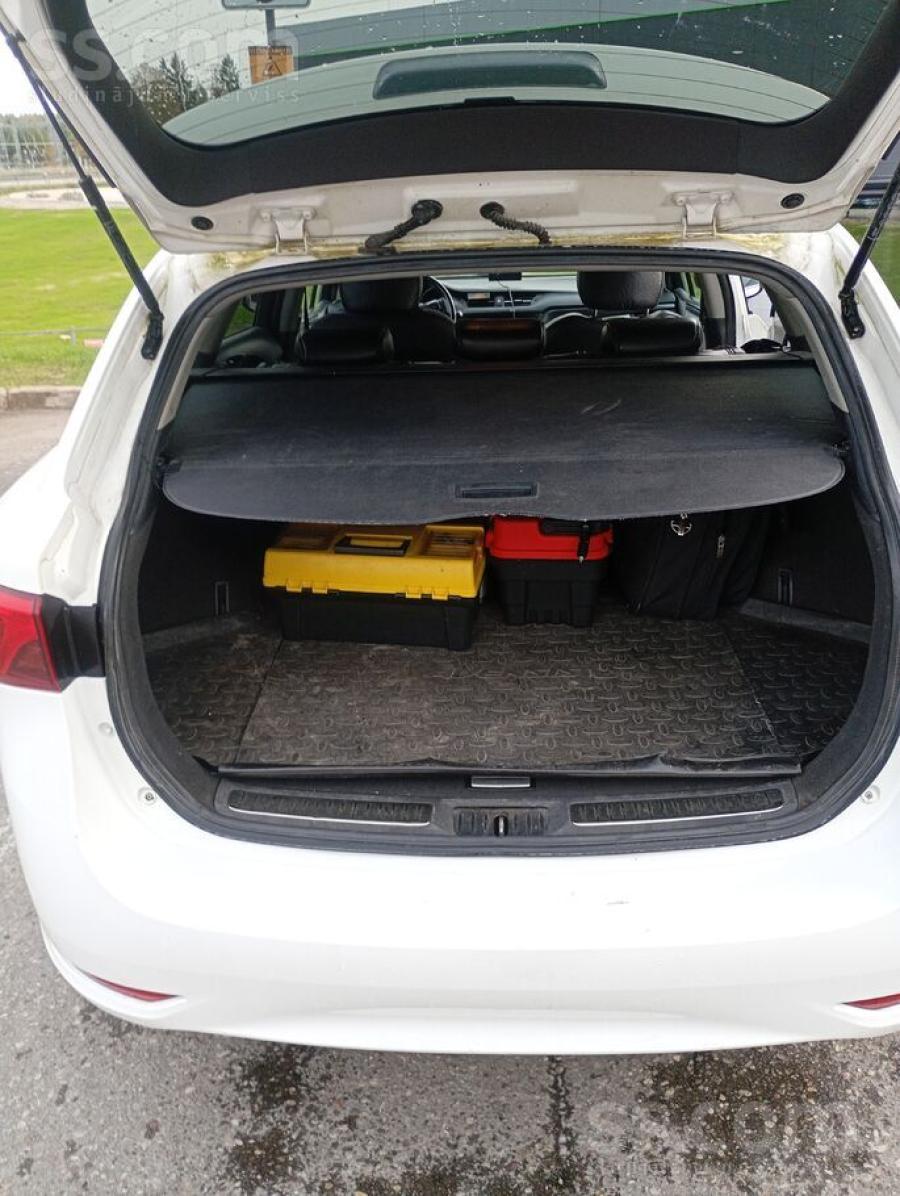Balts Toyota Avensis 2015 Tukums, ar dzinēja tilpumu 2.00 L un nobraukumu 246 tūkst. km par 5800 €, foto 7 vietnē AUTOMOTO.COM.LV