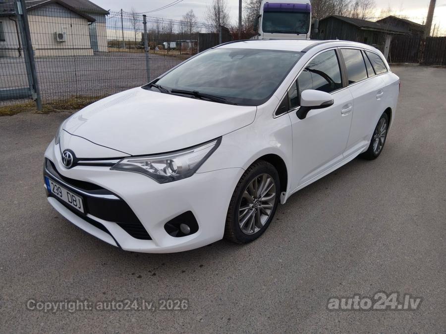 Balts Toyota Avensis 2016 Tallina, ar dzinēja tilpumu 2.00 L un nobraukumu 230 tūkst. km par 4900 €, foto 1 vietnē AUTOMOTO.COM.LV