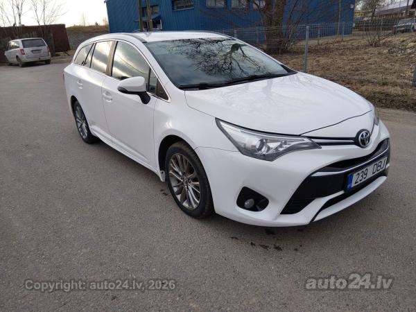 Белый Тойота Авенсис 2016 в Таллин, объемом двигателя 2.00 л и пробегом 230 тыс. км за 4900 €, фото 2 на AUTOMOTO.COM.LV