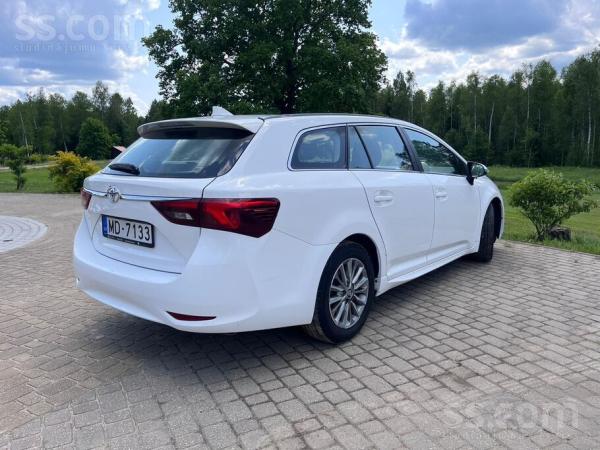 Balts Toyota Avensis 2017 Rīga, ar dzinēja tilpumu 1.80 L un nobraukumu 327 tūkst. km par 7900 €, foto 2 vietnē AUTOMOTO.COM.LV