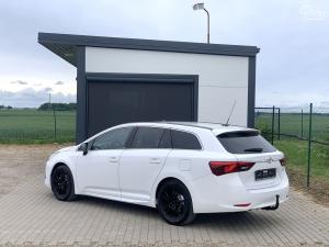 Белый Тойота Авенсис 2017 в Каунас, объемом двигателя 2.00 л и пробегом 283 тыс. км за 7799 €, фото 5 на AUTOMOTO.COM.LV
