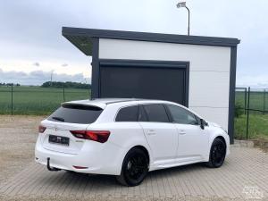 Белый Тойота Авенсис 2017 в Каунас, объемом двигателя 2.00 л и пробегом 283 тыс. км за 7799 €, фото 6 на AUTOMOTO.COM.LV