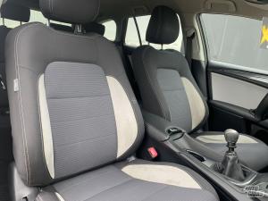 Белый Тойота Авенсис 2017 в Каунас, объемом двигателя 2.00 л и пробегом 283 тыс. км за 7799 €, фото 15 на AUTOMOTO.COM.LV