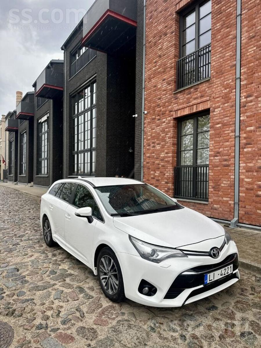 Balts Toyota Avensis 2017 Rīga, ar dzinēja tilpumu 2.00 L un nobraukumu 232 tūkst. km par 8900 €, foto 6 vietnē AUTOMOTO.COM.LV