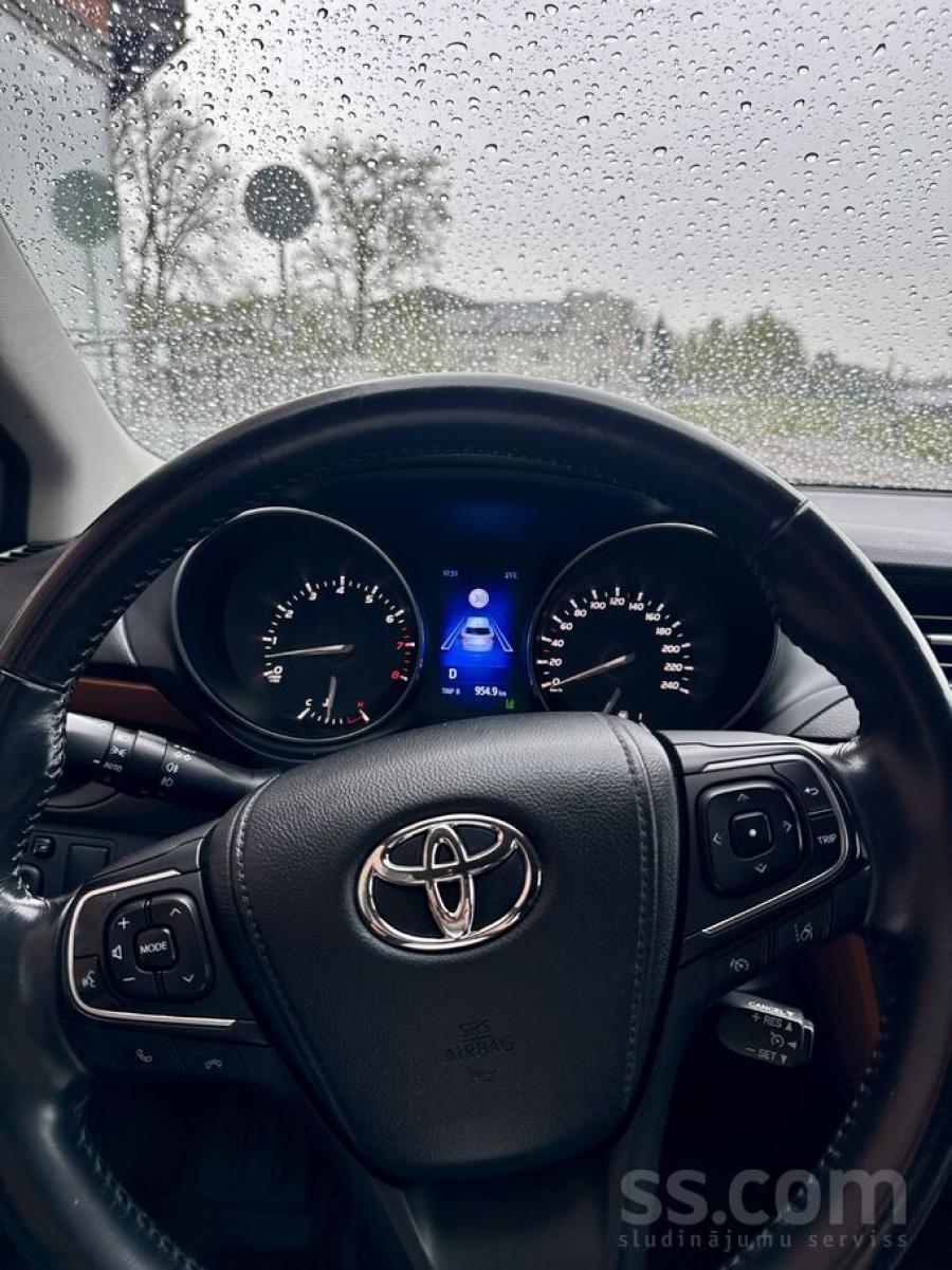 Balts Toyota Avensis 2017 Rīga, ar dzinēja tilpumu 2.00 L un nobraukumu 232 tūkst. km par 8900 €, foto 8 vietnē AUTOMOTO.COM.LV